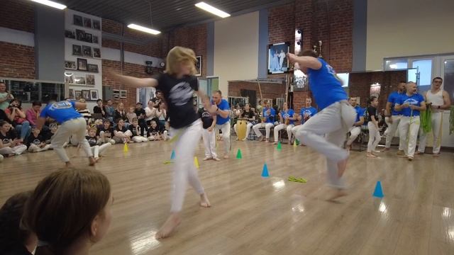 Церемония вручения шнуров в капоэйре