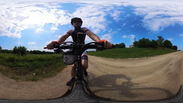 Тест стабилизации Insta360 на велосипеде крепление на руле цельной вилки заезд по кочкам