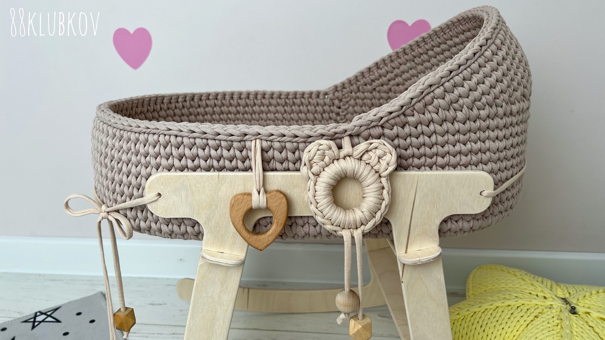 О ней мечтают наши дочки и внучки ? Колыбель-люлька вязаная крючком для куклы или мягкой игрушки.