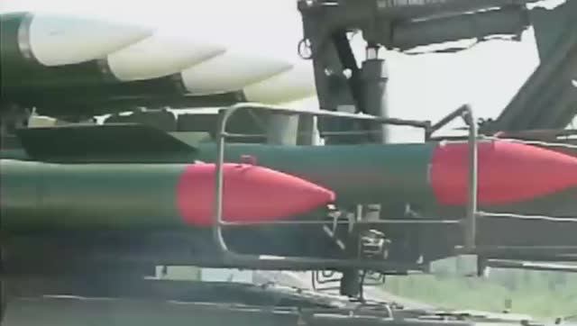 Russian Expo Arms 2009 Парад боевых машин 3.