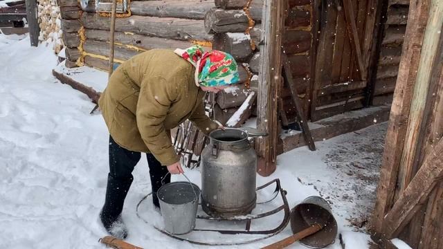 11-летняя школьница  написала стихи и  сама сыграла все роли в в своём видеоролике к юбилею района