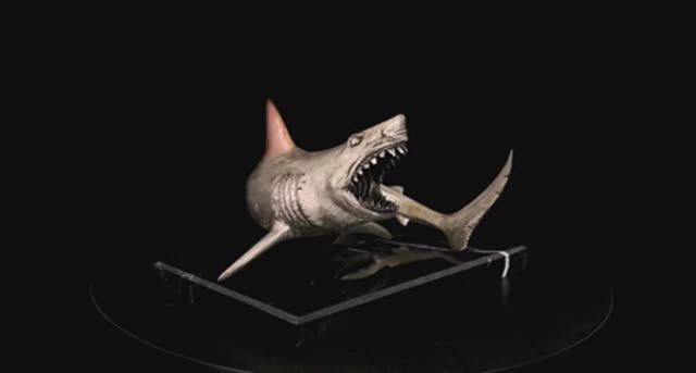 Статуэтка Акула бизнеса