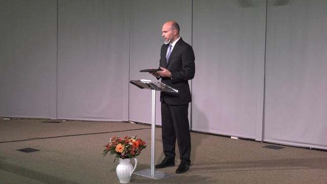 2. Иисус Христос - демократ – Проповедь Виталия Олийника 24 октября 2020 г.mp4