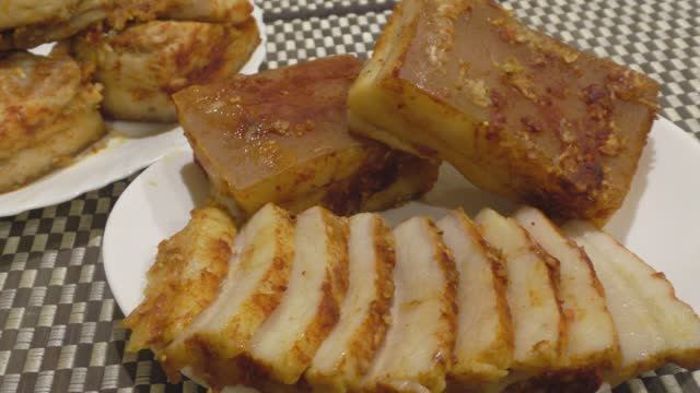 Нежнейшее сало по новому рецепту, которое буквально тает во рту!