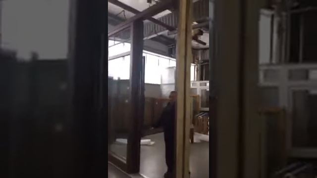 Раздвижная дерево-алюминиевая дверь | Компания Висла