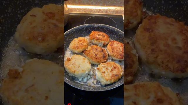 Рыбные котлеты😋