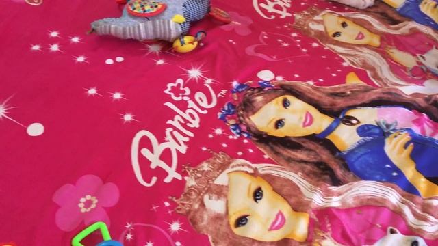 Анюля нагренет в домик Левки