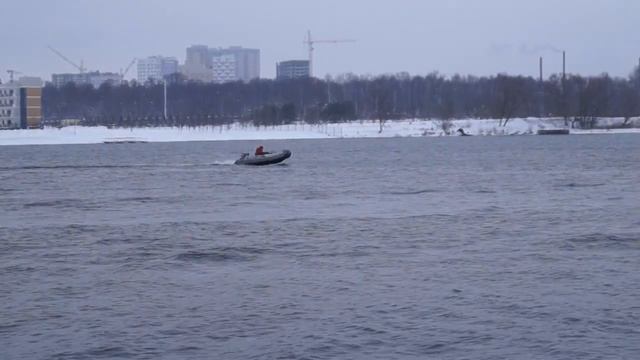 АЗИМУТ Атлас 350 и Ямаха 15 л с.mp4