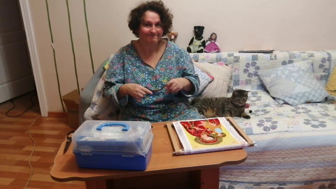 Вышиваю икону "Троеручица"