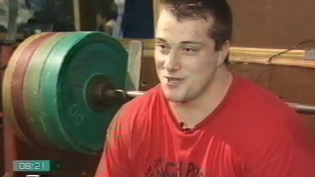 Жим 300 кг Эдуард Исаков сюжет НТВ.mp4