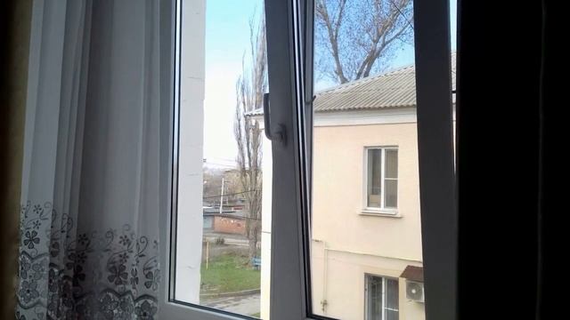 Помыть окна к пасхе!