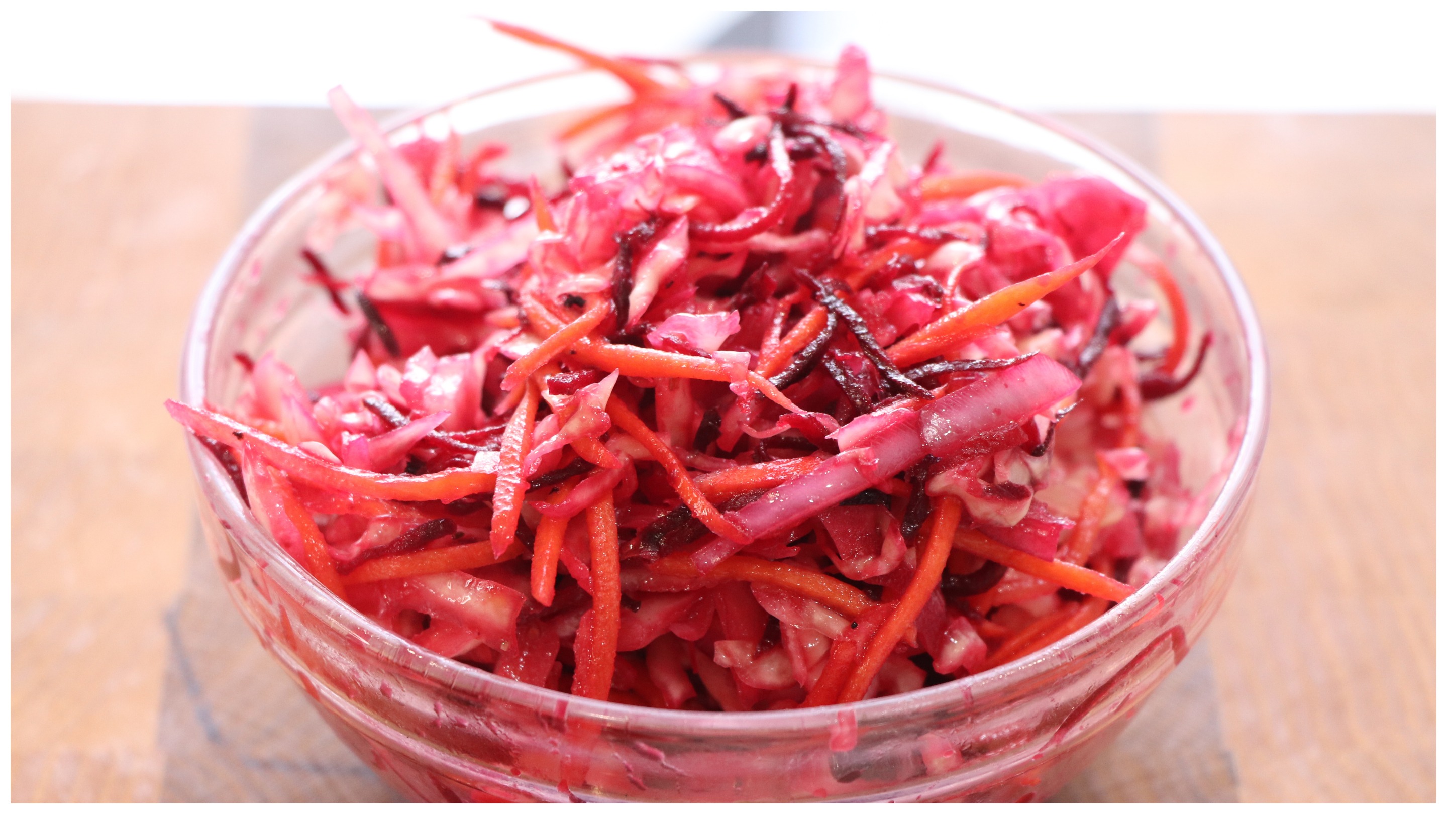 Салат из капусты и свеклы. Постное блюдо