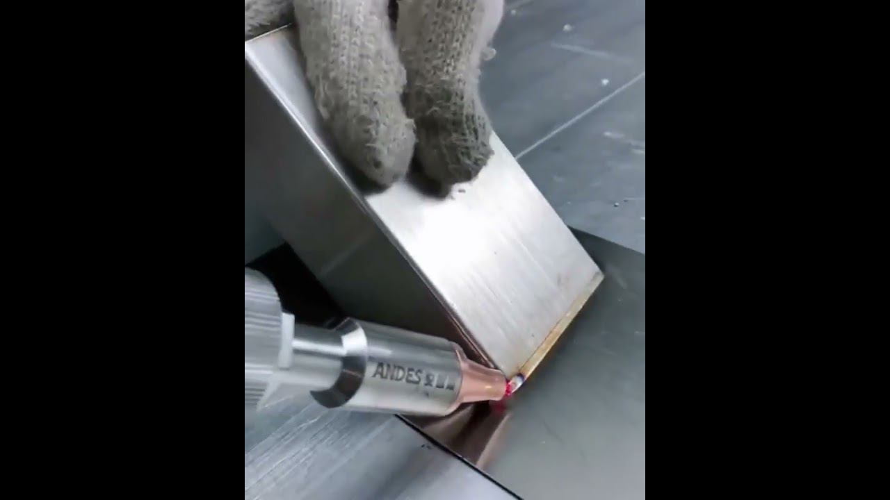 Лазерная сварка нержавейки.