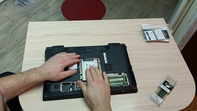 Как увеличить мощность старого ноутбука заменив всего пару деталей?