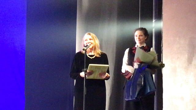 Фестиваль ВСТРЕЧИ В РОССИИ-22: награждение спектакля "Люди.Звери.Обстоятельства" (Ереван) Дипломом.