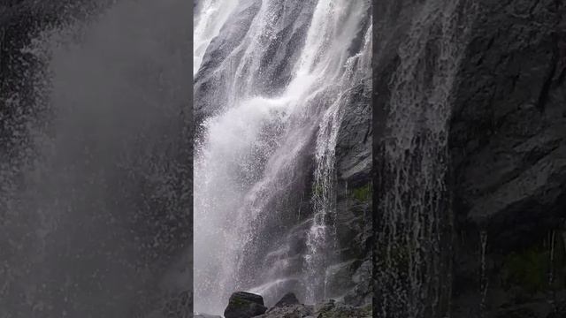 #Приэльбрусье_#Красивыйводопад_Терскол.mp4