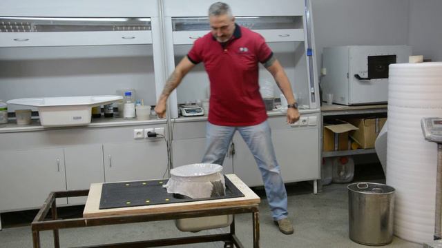 Комбинированная мойка (камень и металл)