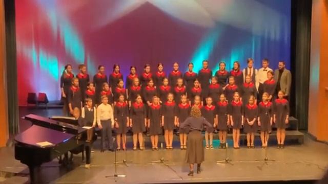 Старший хор ДМШ №1 им. Г.Синисало. И.Щварц «Ленинградские мальчишки».