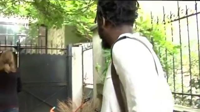 Alice et Antoine, épisode 7, Deux pour un appartement