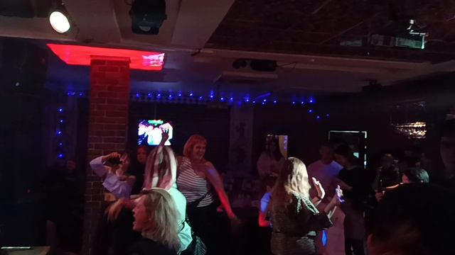 Выступление гр. "Дуэт Ю" в баре  "Алиби" 
Москва, 2023-04-16 
https://vk.com/duet_you