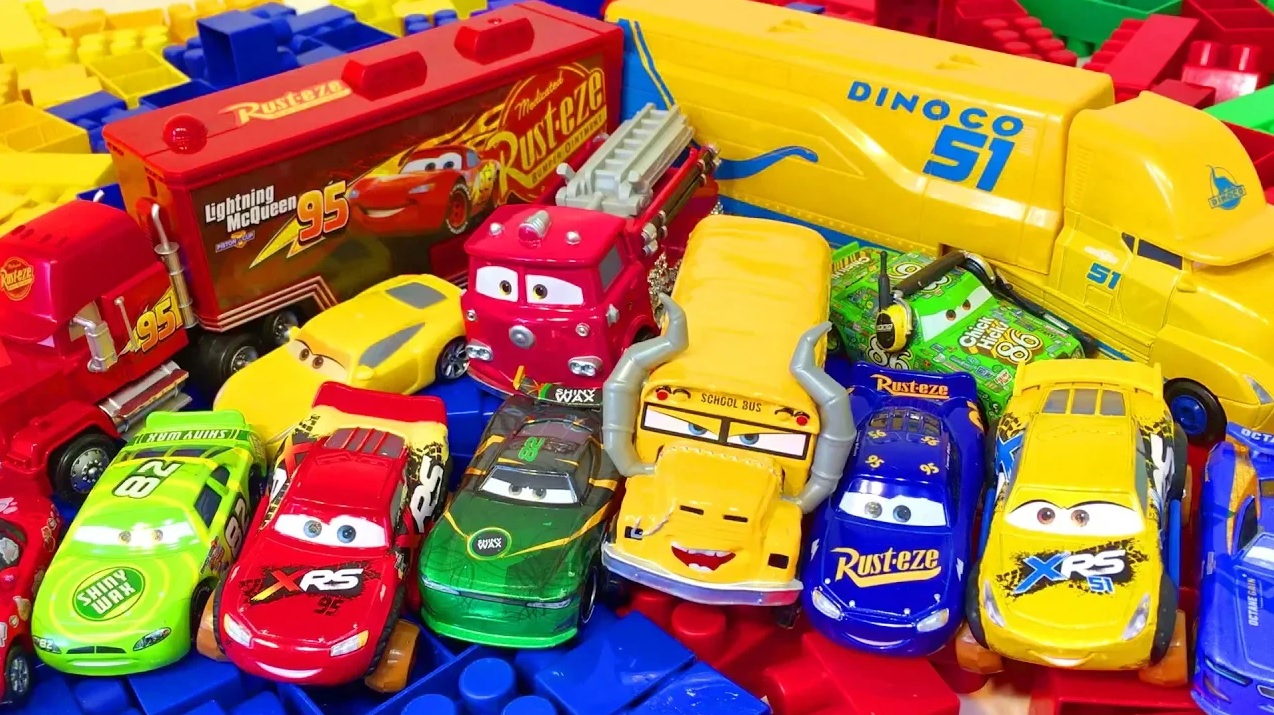 Тачки Машинки Молния Маквин Учим Цвета Английский Развивающие Мультики с Игрушками