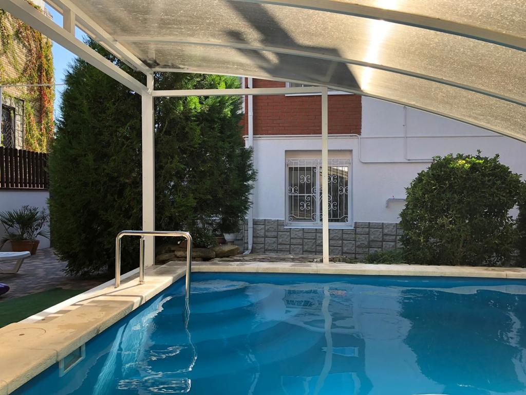 Отдых Геленджик частный сектор. Жилье Геленджик частный сектор с бассейном. «Лагуна» МИНИ-ГОСТИНИЦА