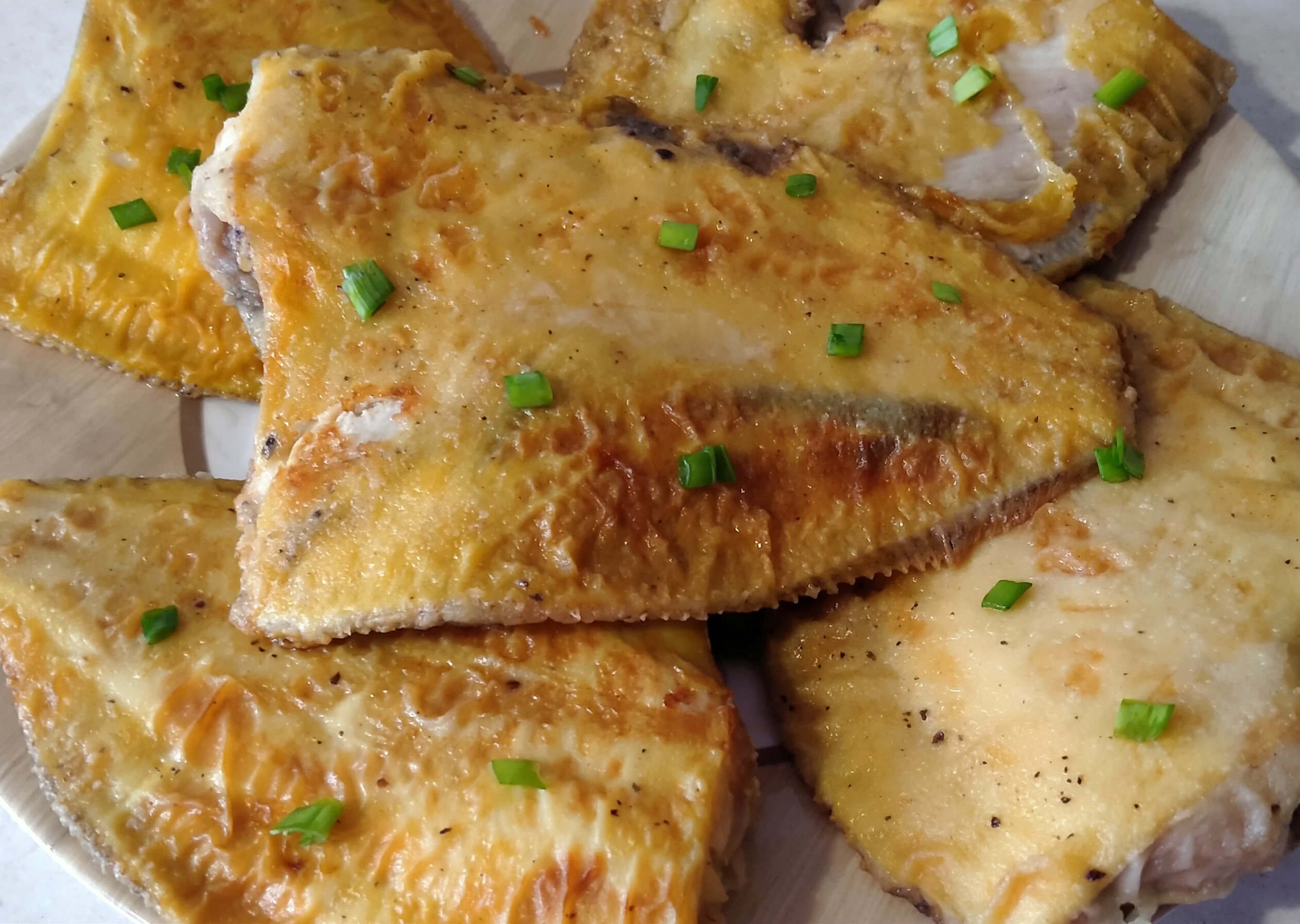 Камбала жареная целиком на сковороде?