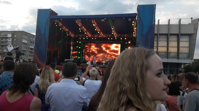 Вика Цыганова "Приходите в мой дом"