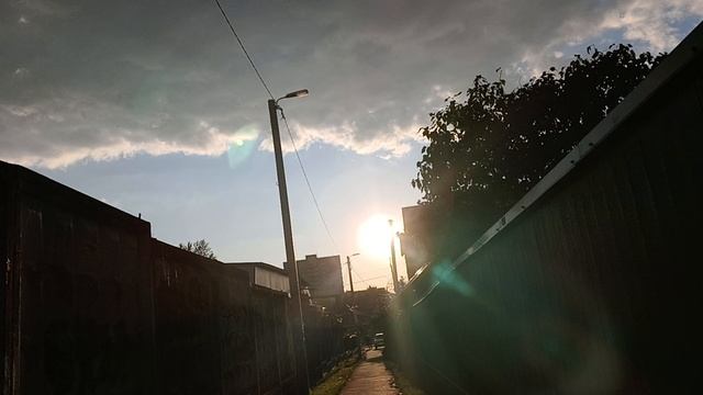 VID_20220927_172723.mp4