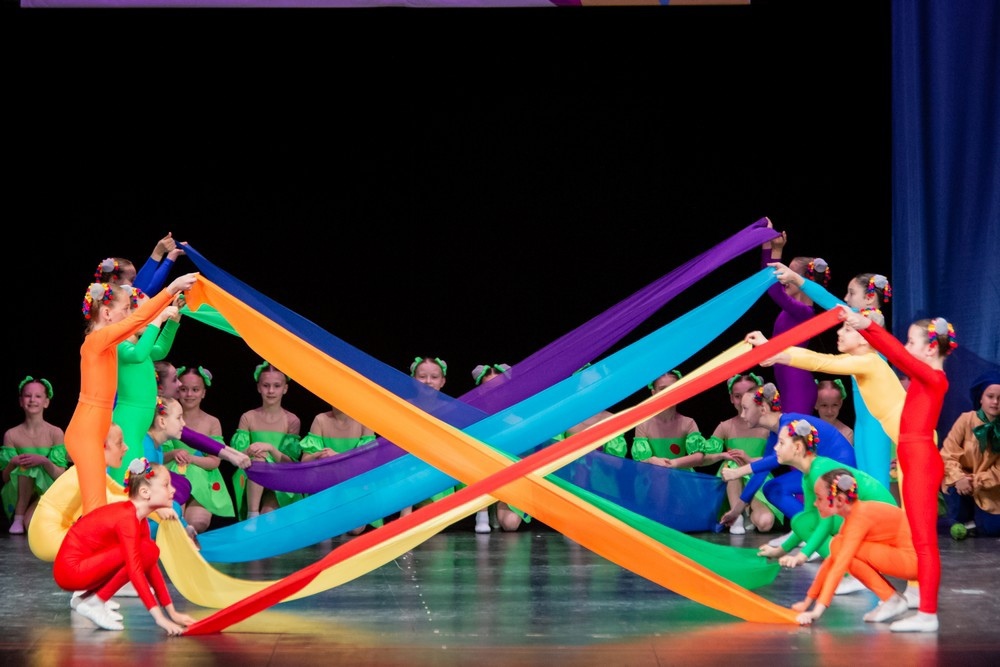 «Мы рисуем». Танцевальный звездопад. 01.06.2021