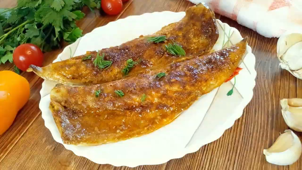 Нежнейшая скумбрия в духовке. Вкусная и нежная рыба