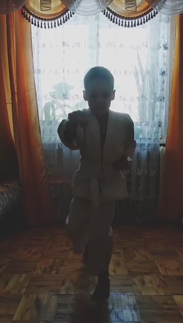 Тхэквондо, удары рукой