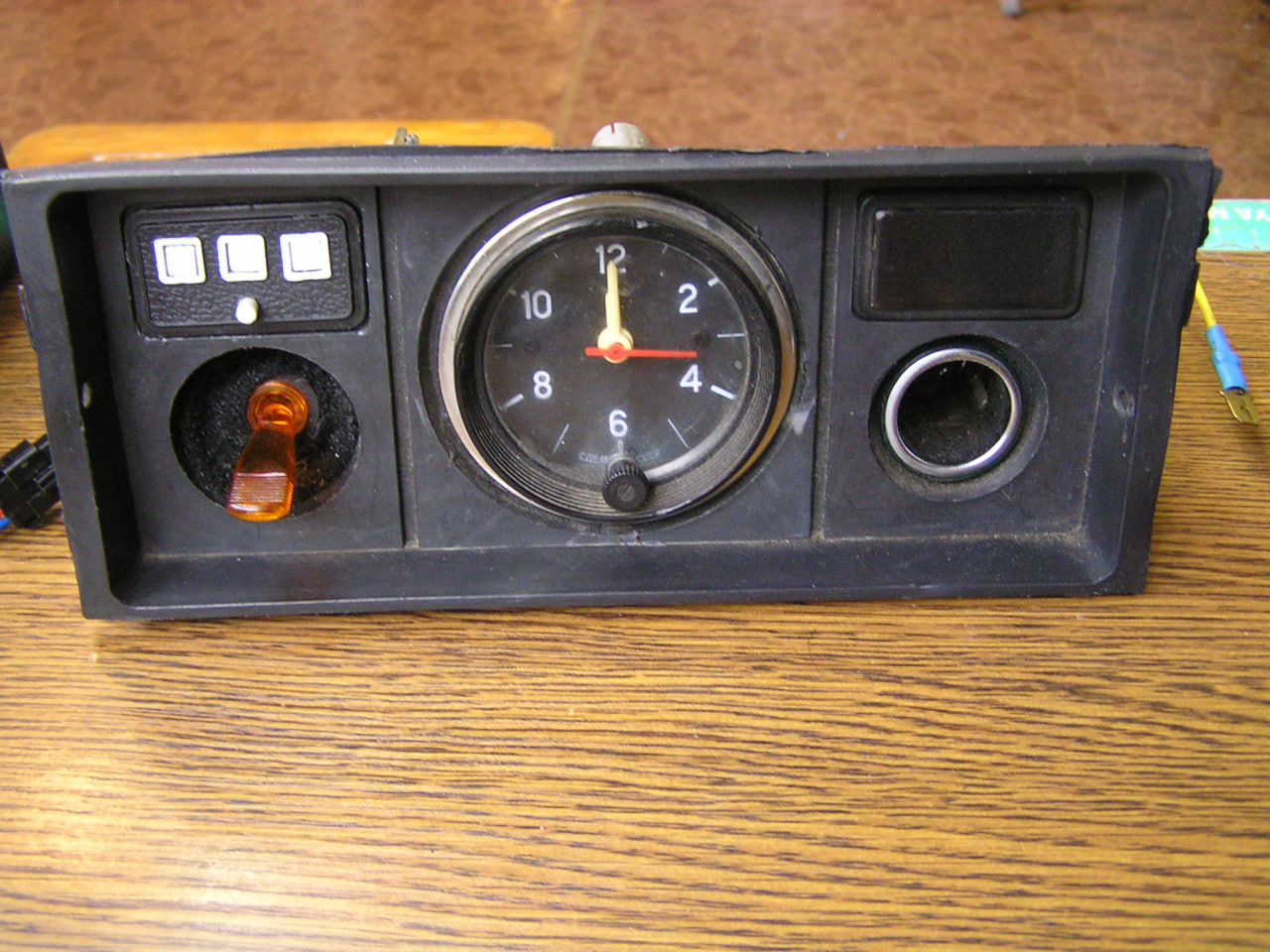 Ручное включение вентилятора ВАЗ-2107.