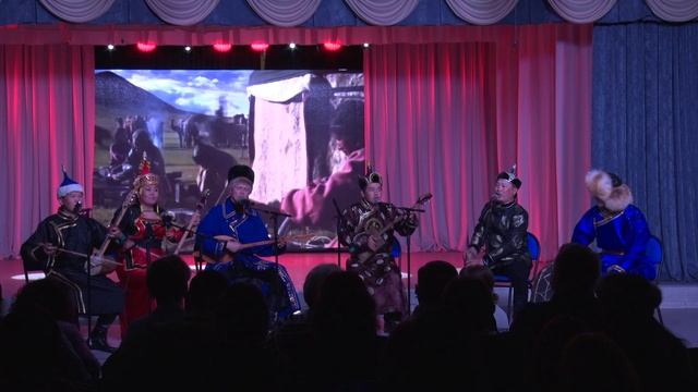 03 Инструментальный ансамбль - «Кюль-тегин»