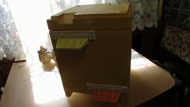 нуклеус для облета маток от фирмы BienenHaus на высоту рамки 230 мм - часть 4 - верхний леток