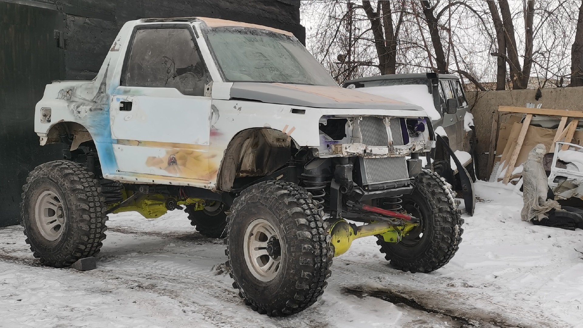 Suzuki Escudo: случилось то, чего боялись. Про Маугли, который не видел леса.