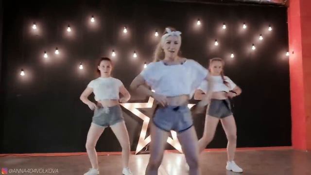 Best Shuffle Dance / Music Video / ♫ Alan Walker MIX 2023 ♫ / Electro