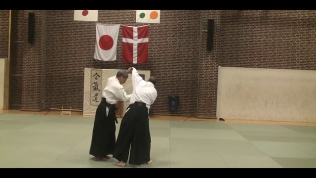 3 Айханми Айдори Кокюнаге Ямаараси