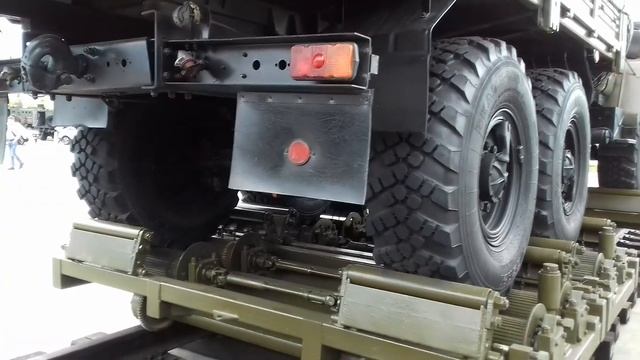 Любой грузовик превращается в ЛОКОМОБИЛЬ