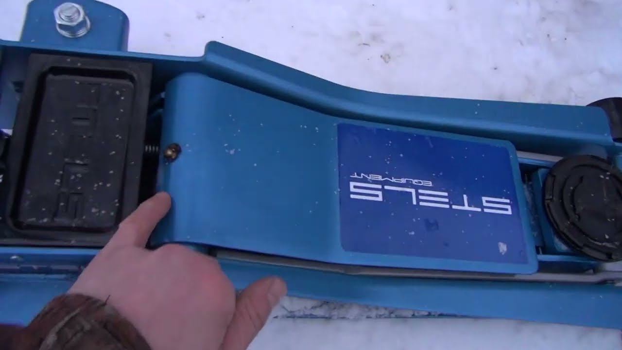 Мини обзор гидравлического домкрата STELS  3т