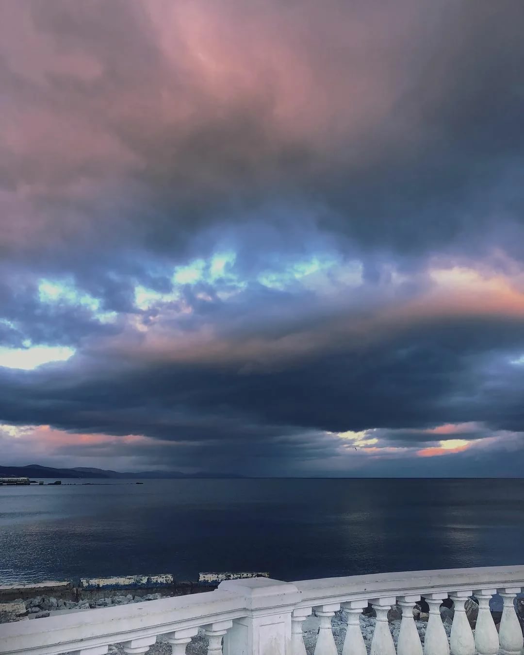 Музыка для медитации и йоги. Красивые виды неба и облаков. Спокойная расслабляющая музыка.