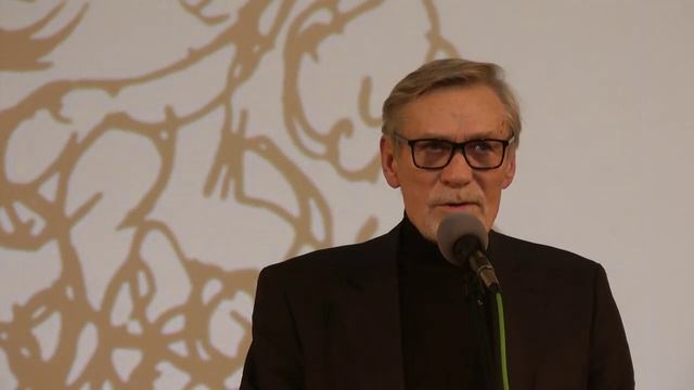 Александр Михайлов читает Не пали отчие знамёна