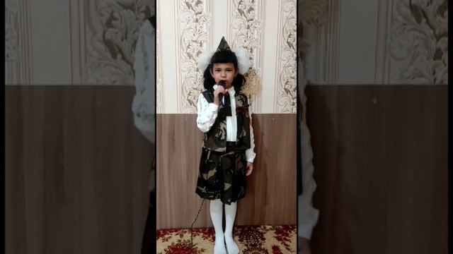 Кадырова Мадина 3А класс Стихотворение — сделано в Clipchamp.mp4