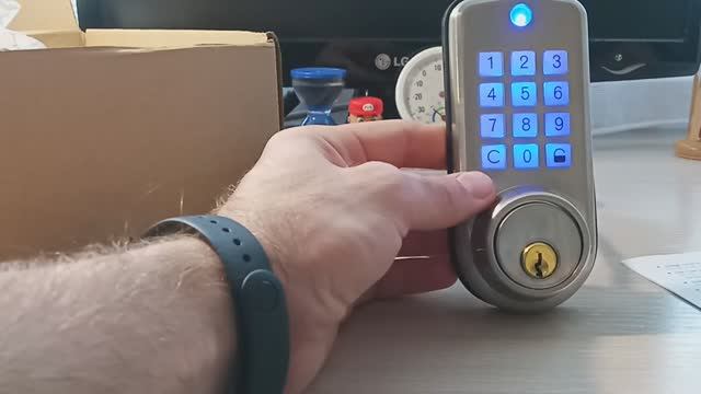 Кодовый замок с АлиЭкспресс и его настройка