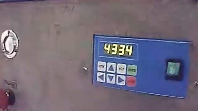 74/Полуавтомат выдува ПЭТ трёхместный производительность 1500б чреальный отзыв с производства