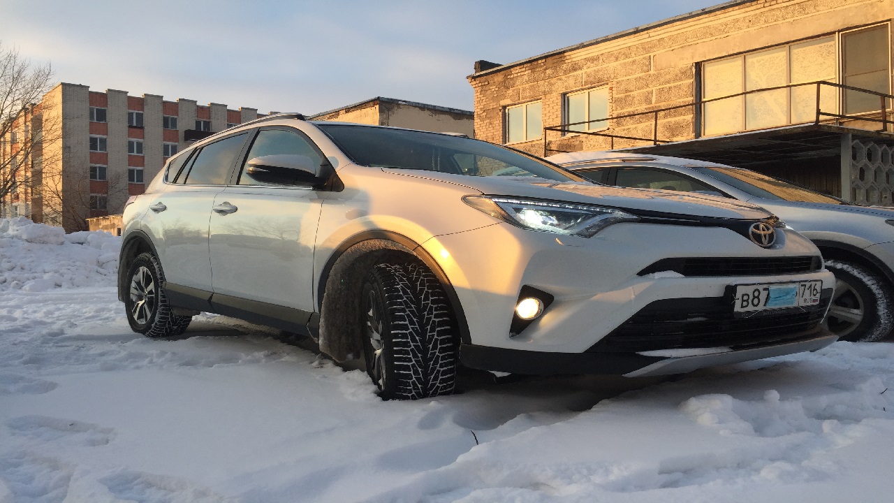 Обзор Toyota RAV4 / Тойота Рав 4