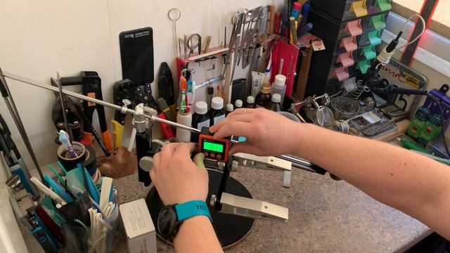 Неточность цифрового угломера МИФ? Проверяем.