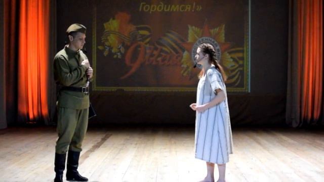 Фрагмент спектакля "Пассажирка" (МЭЦ с. Верх-Тула), Татьяна Танцырева и Юрий Бояркин, студия "Камин"