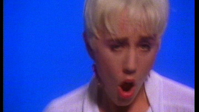 Pepsi And Shirlie - Heartache