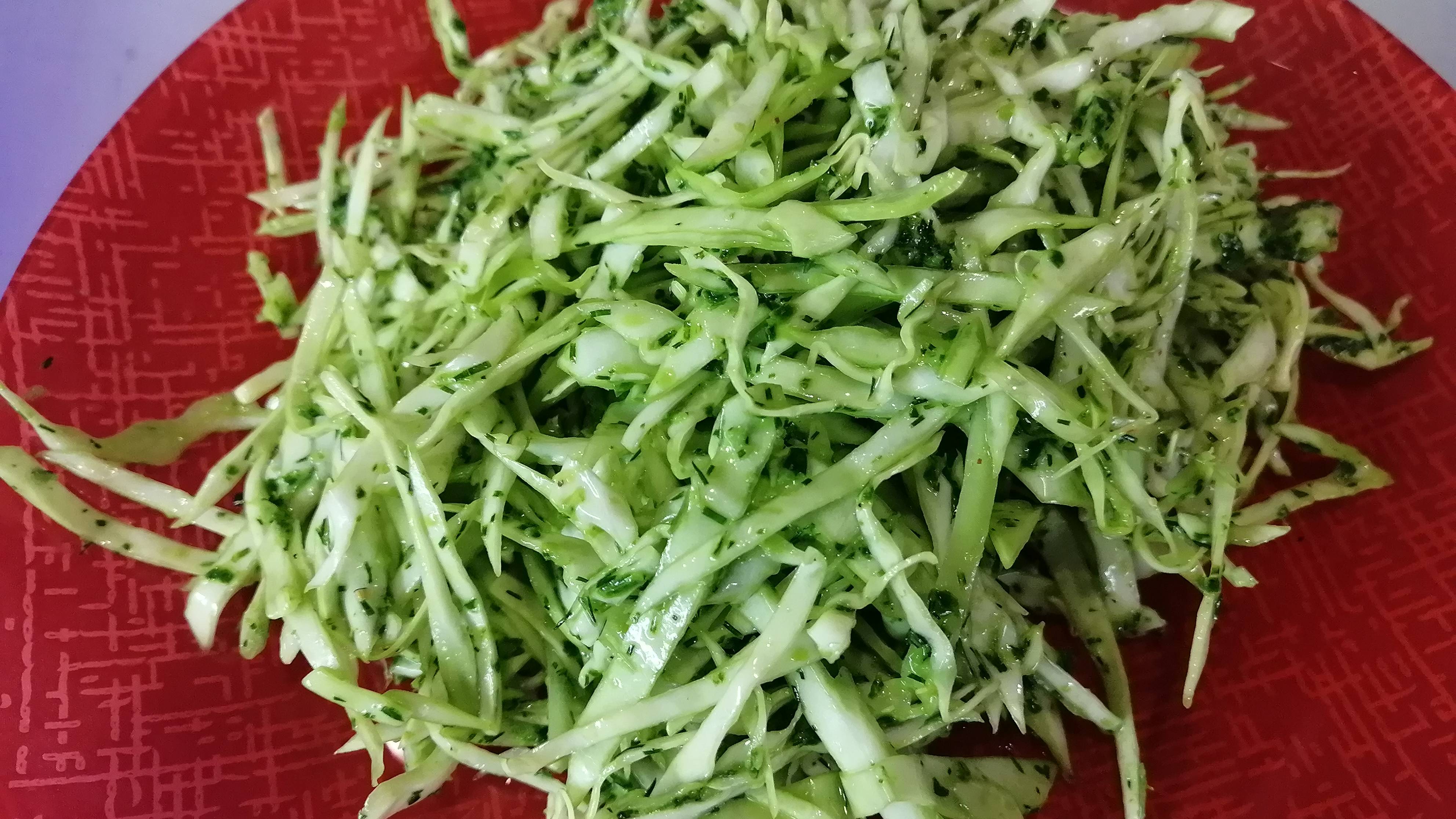 Оригинальный салат из капусты